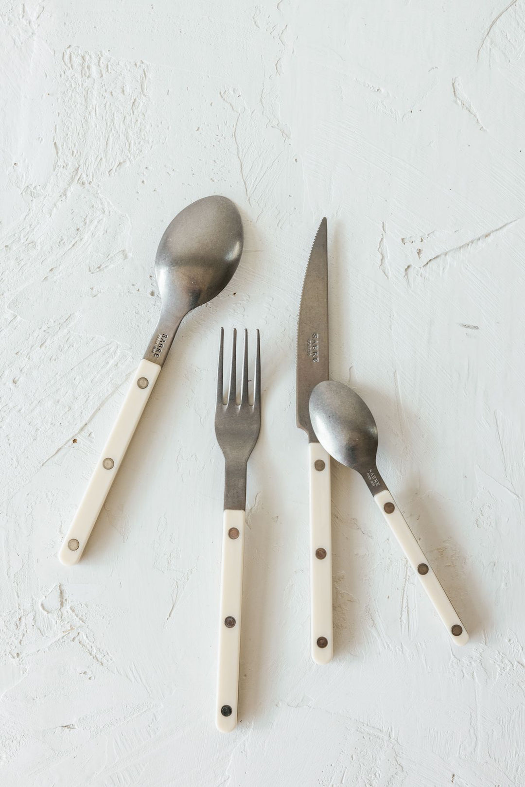 Sabre Ivory Flatware 4-Piece Cutlery Set, Matte Finish – Casa Zuma
